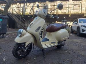 Balts Piaggio Vespa 2008 Viļņa, ar dzinēja tilpumu 0.13 L un nobraukumu 11 tūkst. km par 2900 €, foto 3 vietnē AUTOMOTO.COM.LV