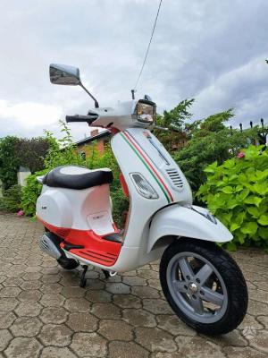 Balts Piaggio Vespa 2009 Pasvalys, ar dzinēja tilpumu 49.00 L un nobraukumu 3 tūkst. km par 1550 €, foto 4 vietnē AUTOMOTO.COM.LV