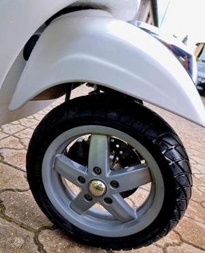 Balts Piaggio Vespa 2009 Pasvalys, ar dzinēja tilpumu 49.00 L un nobraukumu 3 tūkst. km par 1550 €, foto 15 vietnē AUTOMOTO.COM.LV