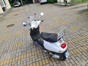 Белый Piaggio Vespa 2010 в Вильнюс, объемом двигателя 0.05 л и пробегом 14 тыс. км за 1790 €, фото 12 на AUTOMOTO.COM.LV