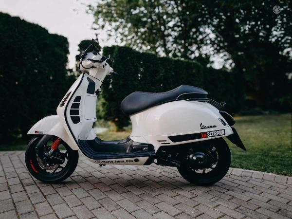 Balts Piaggio Vespa 2016 Viļņa, ar dzinēja tilpumu 0.30 L un nobraukumu 30 tūkst. km par 3900 €, foto 4 vietnē AUTOMOTO.COM.LV