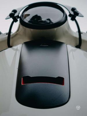 Белый Piaggio Vespa 2016 в Вильнюс, объемом двигателя 0.30 л и пробегом 30 тыс. км за 3900 €, фото 10 на AUTOMOTO.COM.LV
