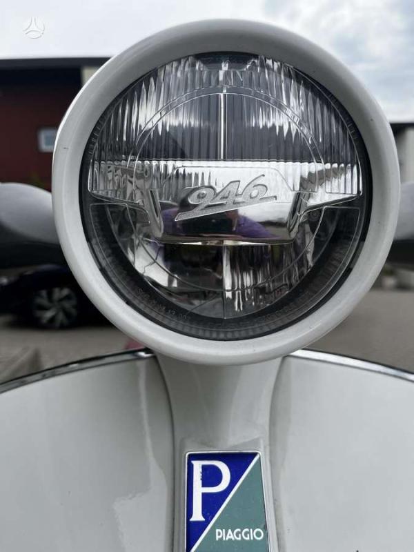 Balts Piaggio Vespa 2016 Kauņa, ar dzinēja tilpumu 0.13 L un nobraukumu 4 tūkst. km par 3500 €, foto 5 vietnē AUTOMOTO.COM.LV