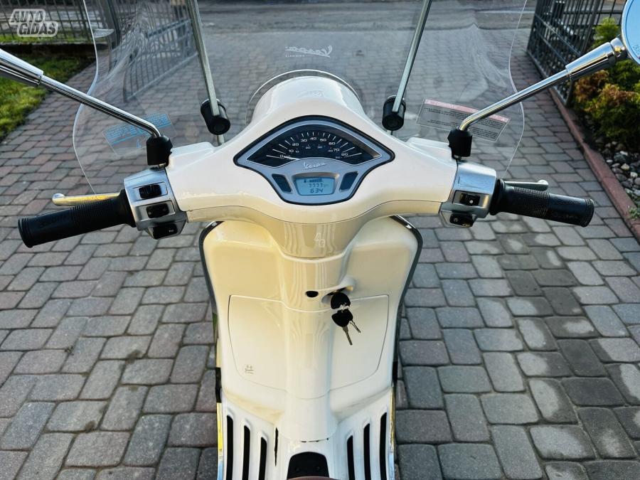 Balts Piaggio Vespa 2016 Birštonas, ar dzinēja tilpumu 0.05 L un nobraukumu 8 tūkst. km par 2700 €, foto 10 vietnē AUTOMOTO.COM.LV