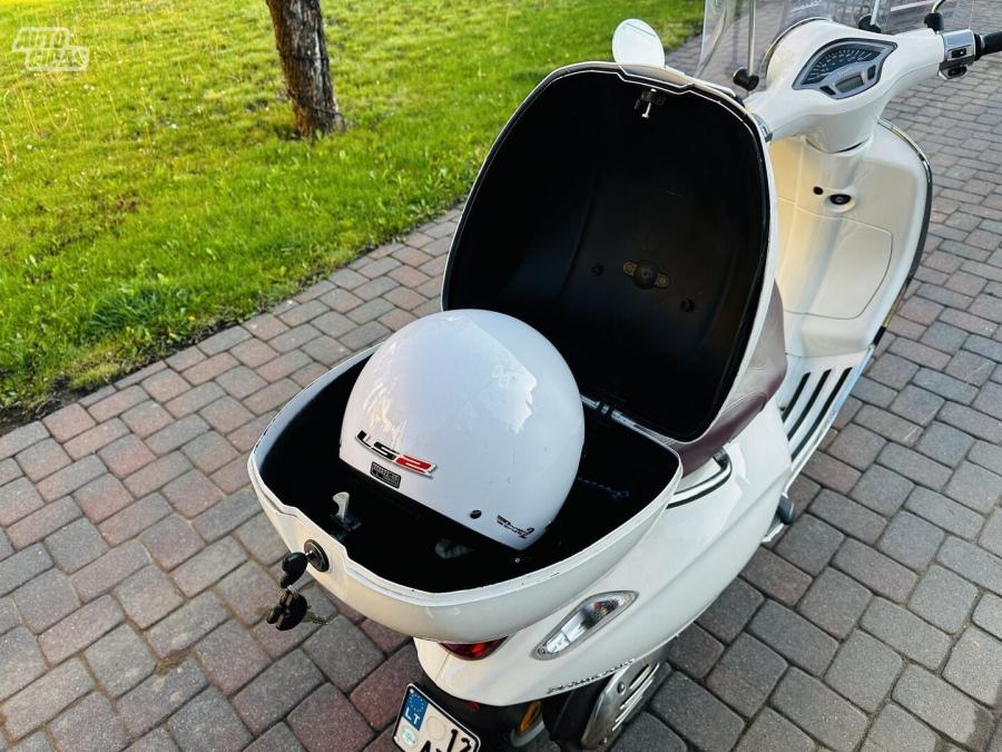 Balts Piaggio Vespa 2016 Birštonas, ar dzinēja tilpumu 0.05 L un nobraukumu 8 tūkst. km par 2700 €, foto 11 vietnē AUTOMOTO.COM.LV