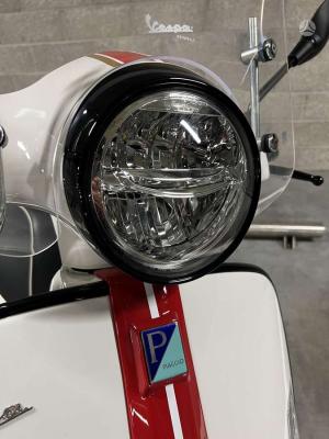 Balts Piaggio Vespa 2021 Kauņa, ar dzinēja tilpumu 0.30 L un nobraukumu 2 tūkst. km par 4900 €, foto 14 vietnē AUTOMOTO.COM.LV