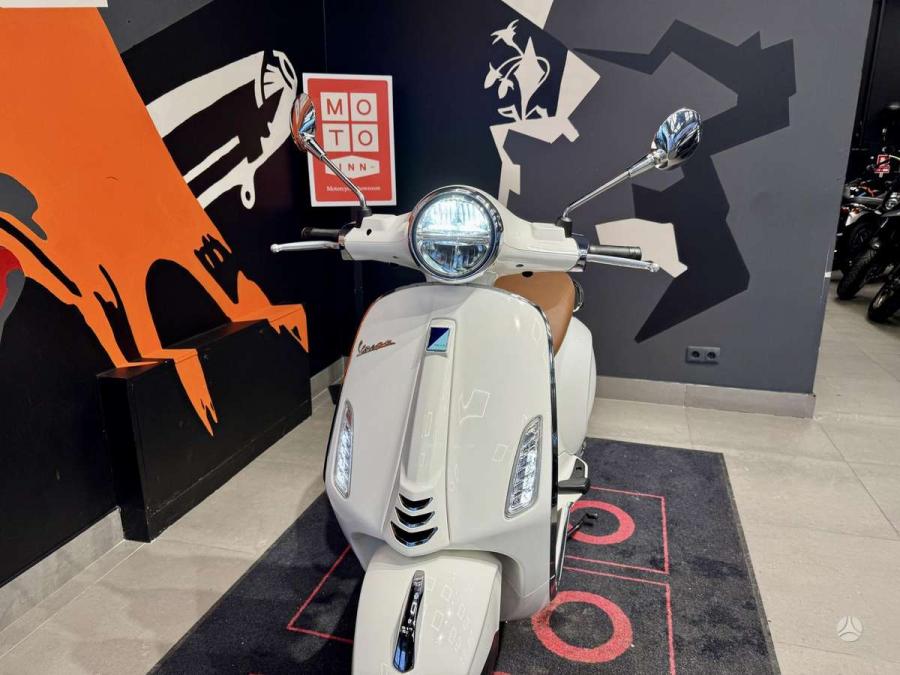 Balts Piaggio Vespa 2024 Viļņa, ar dzinēja tilpumu 0.13 L un nobraukumu 8 tūkst. km par 3799 €, foto 14 vietnē AUTOMOTO.COM.LV