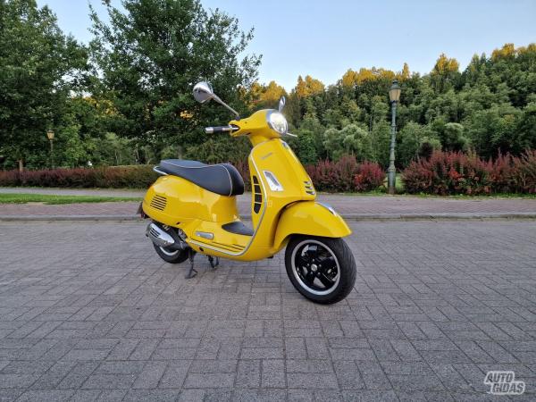 Dzeltens Piaggio Vespa 2019 Viļņa, ar dzinēja tilpumu 0.30 L un nobraukumu 5 tūkst. km par 5250 €, foto 5 vietnē AUTOMOTO.COM.LV