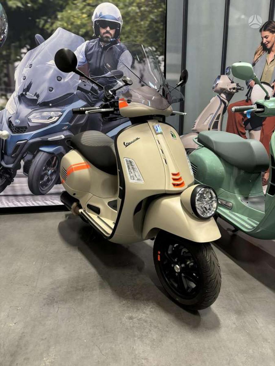Yellow Piaggio Vespa 2024 in Vilnius, with an engine capacity of 0.30 L and mileage of 2 thousand km for 6300 €, photo 1 on AUTOMOTO.COM.LV
