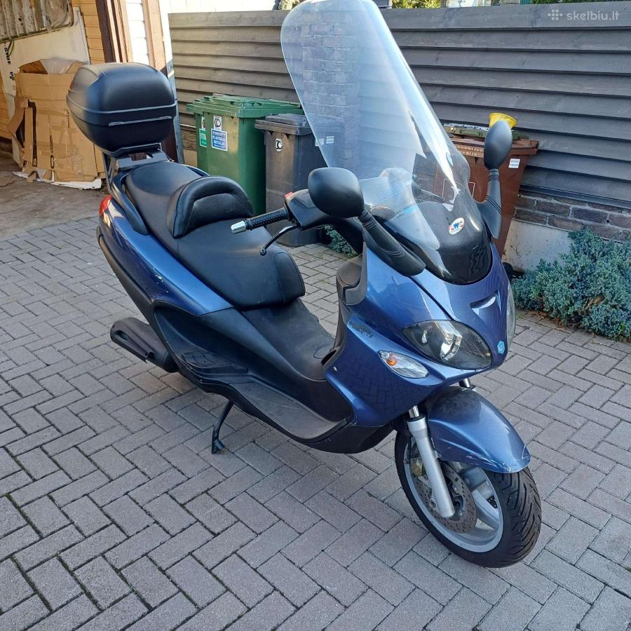 Blue Piaggio X9 2002 in Panevezys, with an engine capacity of 0.25 L and mileage of 65 thousand km for 550 €, photo 1 on AUTOMOTO.COM.LV