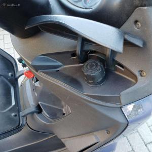 Blue Piaggio X9 2002 in Panevezys, with an engine capacity of 0.25 L and mileage of 65 thousand km for 550 €, photo 12 on AUTOMOTO.COM.LV