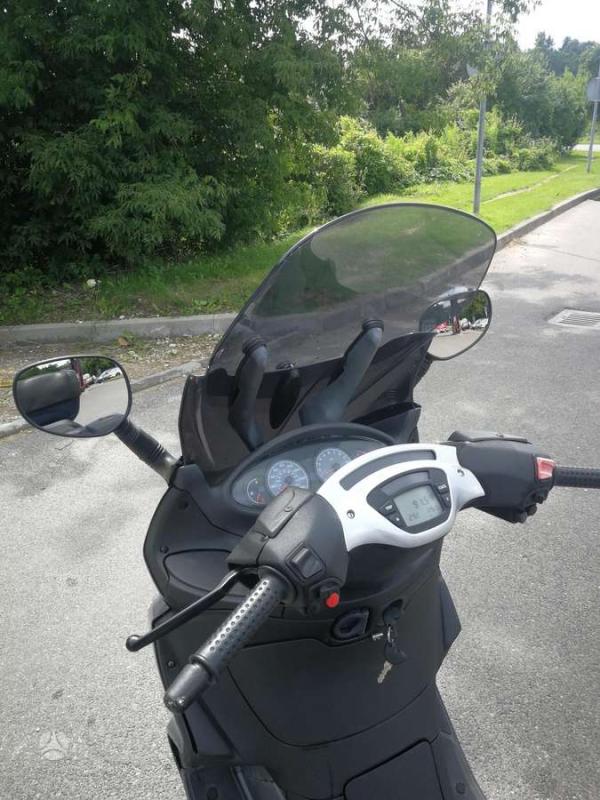 Zils Piaggio X9 2003 Viļņa, ar dzinēja tilpumu 0.13 L un nobraukumu 25 tūkst. km par 1000 €, foto 6 vietnē AUTOMOTO.COM.LV
