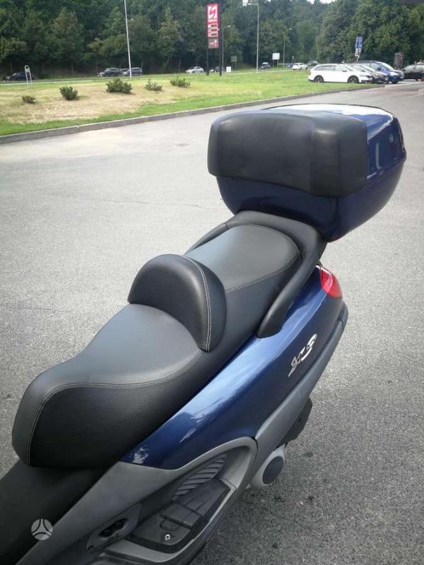 Zils Piaggio X9 2003 Viļņa, ar dzinēja tilpumu 0.13 L un nobraukumu 25 tūkst. km par 1000 €, foto 7 vietnē AUTOMOTO.COM.LV