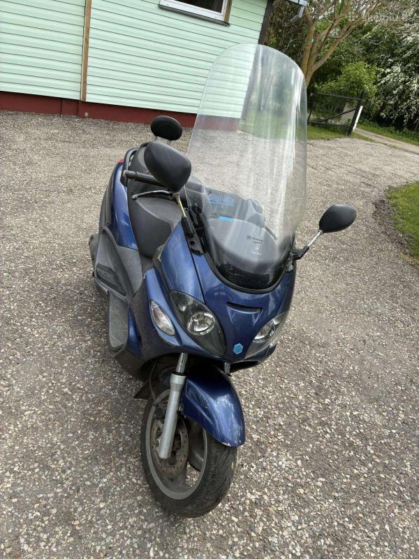 Zils Piaggio X9 2003 Panevēža, ar dzinēja tilpumu 0.25 L un nobraukumu 154 tūkst. km par 700 €, foto 4 vietnē AUTOMOTO.COM.LV