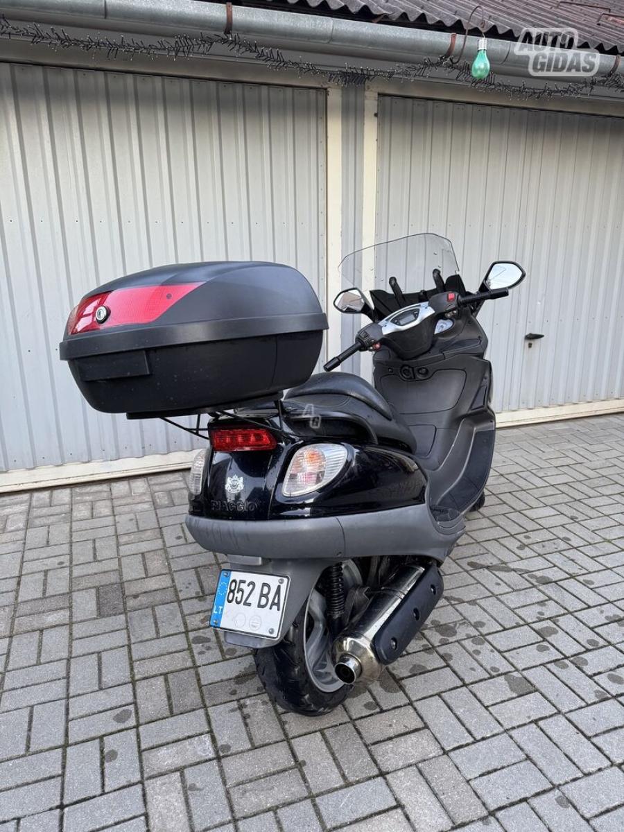 Синий Piaggio X9 2008 в Гаргждай, объемом двигателя 0.50 л и пробегом 32 тыс. км за 1350 €, фото 9 на AUTOMOTO.COM.LV