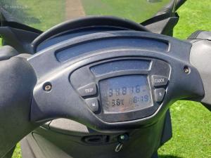 Pelēks Piaggio X9 2003 Klaipėda, ar dzinēja tilpumu 0.13 L un nobraukumu 50 tūkst. km par 950 €, foto 6 vietnē AUTOMOTO.COM.LV