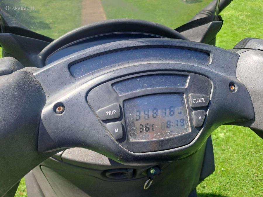 Pelēks Piaggio X9 2003 Klaipėda, ar dzinēja tilpumu 0.13 L un nobraukumu 50 tūkst. km par 950 €, foto 6 vietnē AUTOMOTO.COM.LV