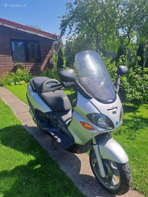 Pelēks Piaggio X9 2003 Klaipėda, ar dzinēja tilpumu 0.13 L un nobraukumu 50 tūkst. km par 950 €, foto 9 vietnē AUTOMOTO.COM.LV