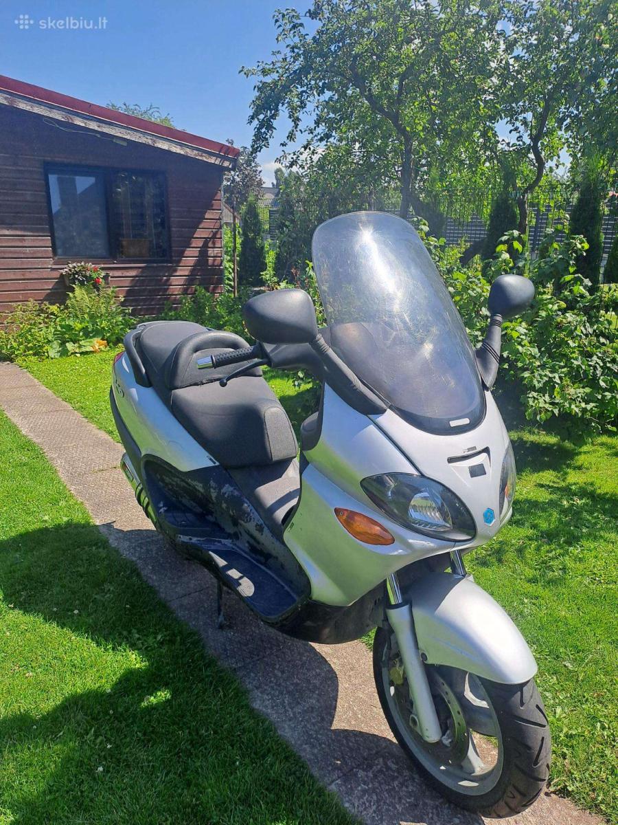 Pelēks Piaggio X9 2003 Klaipėda, ar dzinēja tilpumu 0.13 L un nobraukumu 50 tūkst. km par 950 €, foto 9 vietnē AUTOMOTO.COM.LV