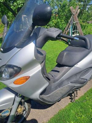 Pelēks Piaggio X9 2003 Klaipėda, ar dzinēja tilpumu 0.13 L un nobraukumu 50 tūkst. km par 950 €, foto 10 vietnē AUTOMOTO.COM.LV