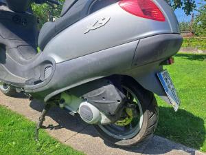Pelēks Piaggio X9 2003 Klaipėda, ar dzinēja tilpumu 0.13 L un nobraukumu 50 tūkst. km par 950 €, foto 12 vietnē AUTOMOTO.COM.LV