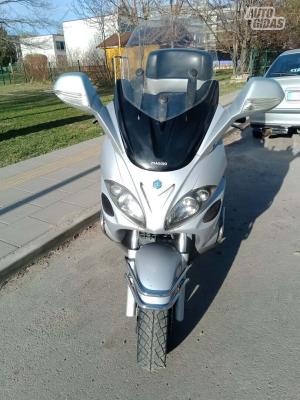 Pelēks Piaggio X9 2005 Viļņa, ar dzinēja tilpumu 0.13 L un nobraukumu 35 tūkst. km par 1199 €, foto 8 vietnē AUTOMOTO.COM.LV