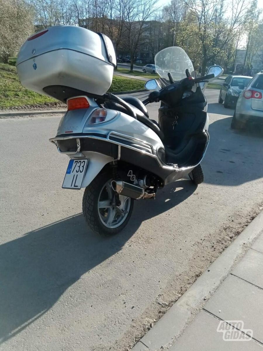 Pelēks Piaggio X9 2005 Viļņa, ar dzinēja tilpumu 0.13 L un nobraukumu 35 tūkst. km par 1199 €, foto 18 vietnē AUTOMOTO.COM.LV