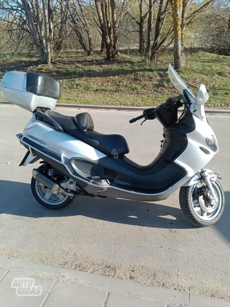 Pelēks Piaggio X9 2005 Viļņa, ar dzinēja tilpumu 0.13 L un nobraukumu 35 tūkst. km par 1199 €, foto 20 vietnē AUTOMOTO.COM.LV