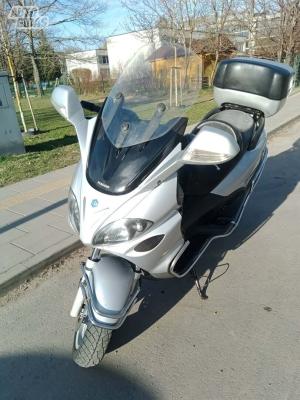 Pelēks Piaggio X9 2005 Viļņa, ar dzinēja tilpumu 0.13 L un nobraukumu 35 tūkst. km par 1199 €, foto 24 vietnē AUTOMOTO.COM.LV