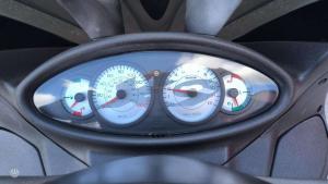 Pelēks Piaggio X9 2006 Alīta, ar dzinēja tilpumu 0.13 L un nobraukumu 10 tūkst. km par 1450 €, foto 17 vietnē AUTOMOTO.COM.LV