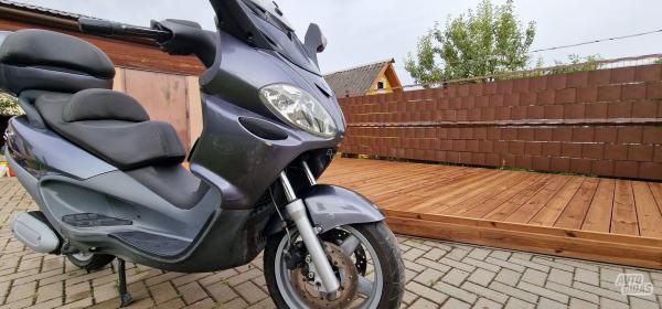 Серый Piaggio X9 2026 в Вильнюс, объемом двигателя 0.25 л и пробегом 0 тыс. км за 1000 €, фото 3 на AUTOMOTO.COM.LV