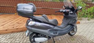 Pelēks Piaggio X9 2026 Viļņa, ar dzinēja tilpumu 0.25 L un nobraukumu 0 tūkst. km par 1000 €, foto 7 vietnē AUTOMOTO.COM.LV