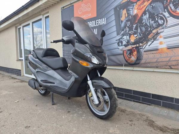 Piaggio X9 2000 in Panevezys, with an engine capacity of 0.00 L and mileage of 0 thousand km for 650 €, photo 1 on AUTOMOTO.COM.LV