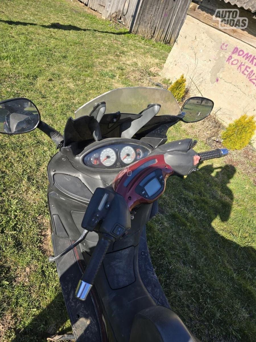 Piaggio X9 2004 in Kaunas, with an engine capacity of 0.00 L and mileage of 0 thousand km for 650 €, photo 5 on AUTOMOTO.COM.LV