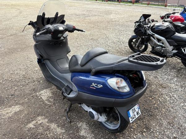 Piaggio X9 2006 в Кельме, объемом двигателя 0.25 л и пробегом 10 тыс. км за 615 €, фото 4 на AUTOMOTO.COM.LV