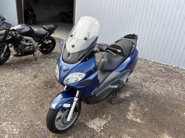 Piaggio X9 2006 в Кельме, объемом двигателя 0.25 л и пробегом 10 тыс. км за 615 €, фото 6 на AUTOMOTO.COM.LV