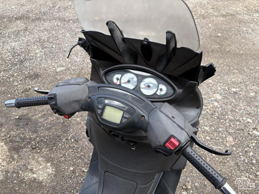 Piaggio X9 2006 в Кельме, объемом двигателя 0.25 л и пробегом 10 тыс. км за 615 €, фото 15 на AUTOMOTO.COM.LV