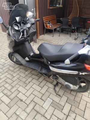 Piaggio Xevo 2009 Tauragė, ar dzinēja tilpumu 0.00 L un nobraukumu 0 tūkst. km par 1200 €, foto 4 vietnē AUTOMOTO.COM.LV