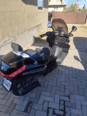 Piaggio Xevo 2009 Tauragė, ar dzinēja tilpumu 0.00 L un nobraukumu 0 tūkst. km par 1200 €, foto 13 vietnē AUTOMOTO.COM.LV