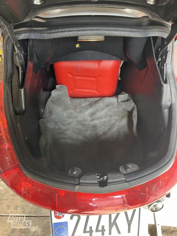 Piaggio Xevo 2009 in Radviliskis, with an engine capacity of 0.00 L and mileage of 0 thousand km for 1100 €, photo 9 on AUTOMOTO.COM.LV