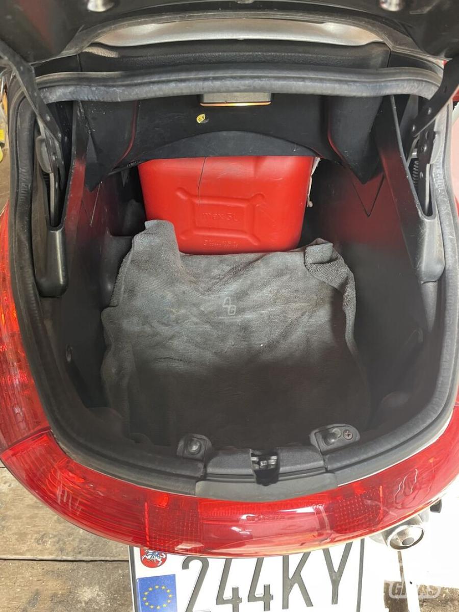 Piaggio Xevo 2009 в Радвилишкис, объемом двигателя 0.00 л и пробегом 0 тыс. км за 1100 €, фото 18 на AUTOMOTO.COM.LV