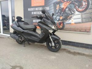 Piaggio Xevo 2016 Panevēža, ar dzinēja tilpumu 0.13 L un nobraukumu 16 tūkst. km par 1650 €, foto 1 vietnē AUTOMOTO.COM.LV