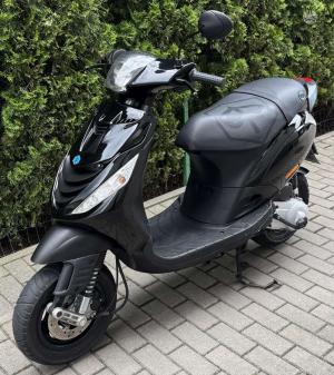 Melns Piaggio ZIP 2003 Marijampole, ar dzinēja tilpumu 49.00 L un nobraukumu 6 tūkst. km par 1999 €, foto 22 vietnē AUTOMOTO.COM.LV