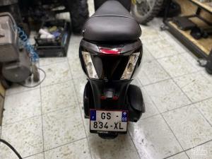 Melns Piaggio ZIP 2023 Viļņa, ar dzinēja tilpumu 0.05 L un nobraukumu 8 tūkst. km par 1000 €, foto 4 vietnē AUTOMOTO.COM.LV