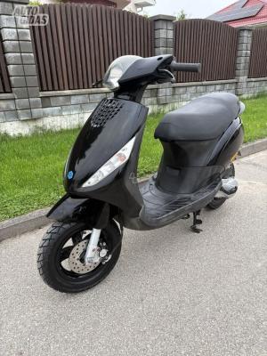 Piaggio ZIP 2008 в Каунас, объемом двигателя 0.05 л и пробегом 18 тыс. км за 1050 €, фото  на AUTOMOTO.COM.LV