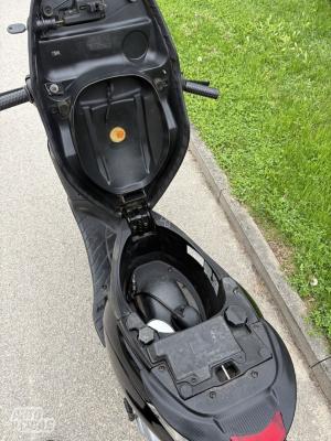 Piaggio ZIP 2008 в Каунас, объемом двигателя 0.05 л и пробегом 18 тыс. км за 1050 €, фото 6 на AUTOMOTO.COM.LV