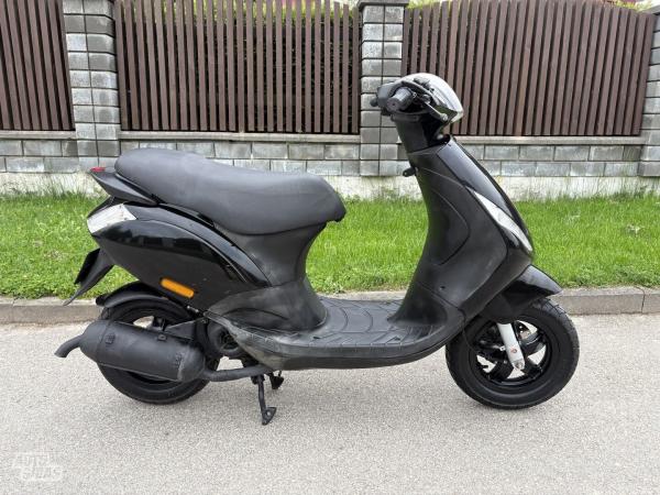Piaggio ZIP 2008 Kauņa, ar dzinēja tilpumu 0.05 L un nobraukumu 18 tūkst. km par 1050 €, foto 7 vietnē AUTOMOTO.COM.LV