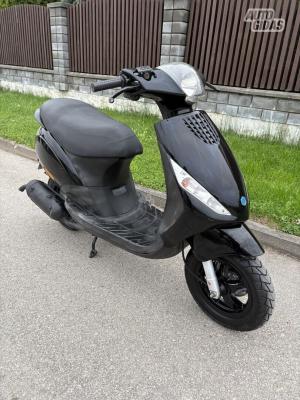 Piaggio ZIP 2008 в Каунас, объемом двигателя 0.05 л и пробегом 18 тыс. км за 1050 €, фото 9 на AUTOMOTO.COM.LV