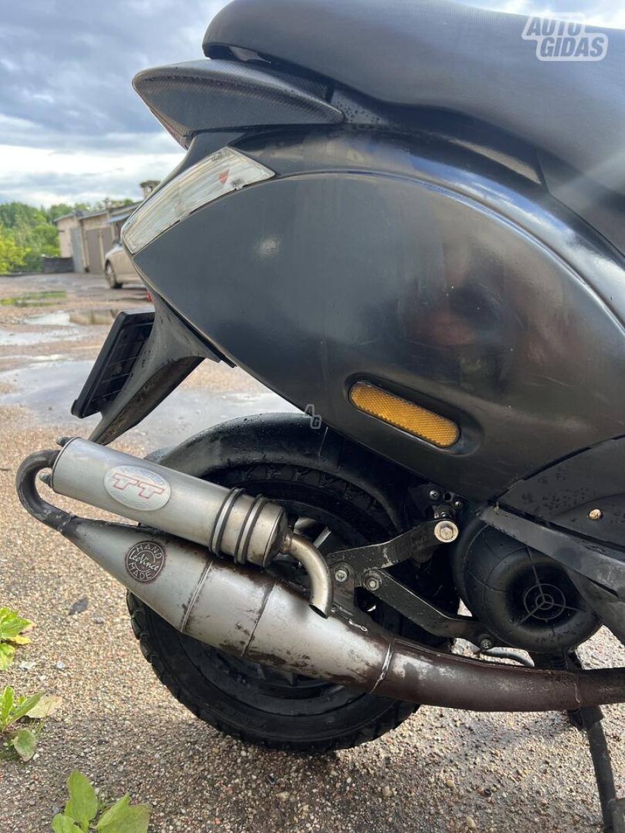 Piaggio ZIP 2010 Viļņa, ar dzinēja tilpumu 0.00 L un nobraukumu 0 tūkst. km par 1350 €, foto 9 vietnē AUTOMOTO.COM.LV