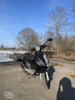 Piaggio ZIP 2013 in Panevezys, with an engine capacity of 0.00 L and mileage of 0 thousand km for 1000 €, photo  on AUTOMOTO.COM.LV
